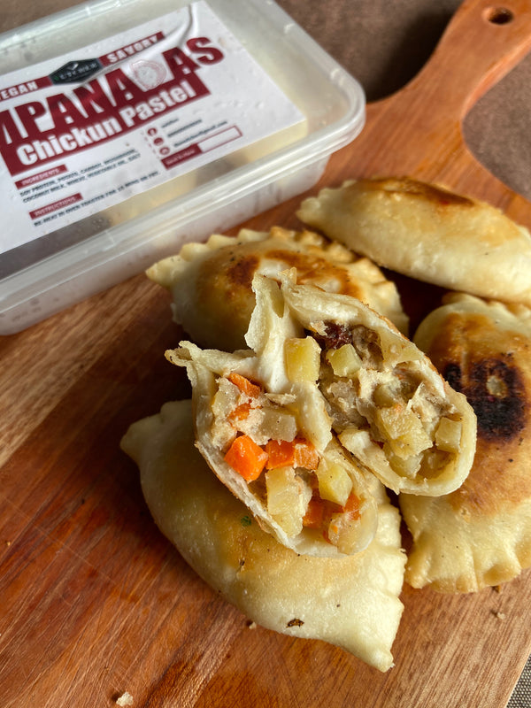 Vutcher Chicken Pastel Empanada 3pcs – The Vegan Grocer Ph